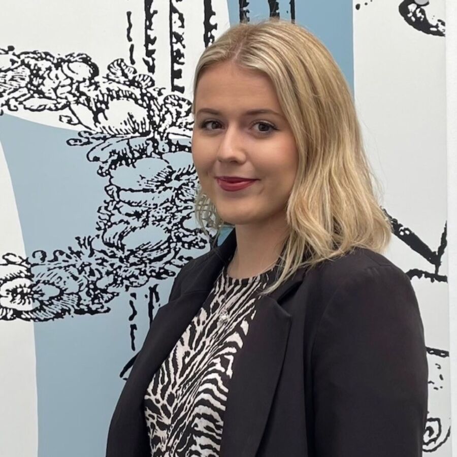 Mia Nicholson - Slee Blackwell